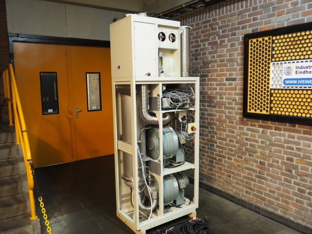 Alpha 8SE E Vertical gas diffusion furnace (11) - Industriële Veiling ...