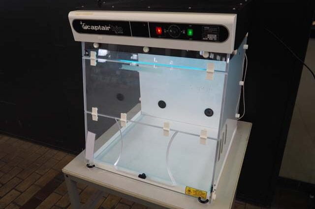 Captair Biocap DNA UV sterilisatie cabine - Industriële Veiling Eindhoven