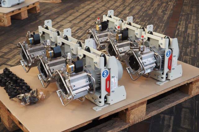 Hyco ML-348 Vacuum Diaphragm pump - Industriële Veiling Eindhoven