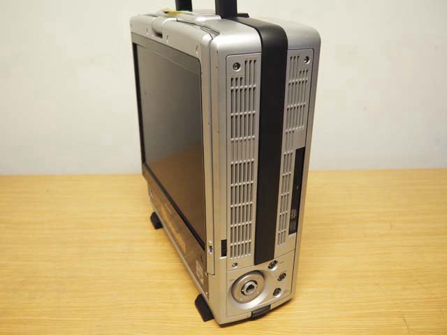 Keyence Digitale microscope VHX 600 (10) - Industriële Veiling Eindhoven