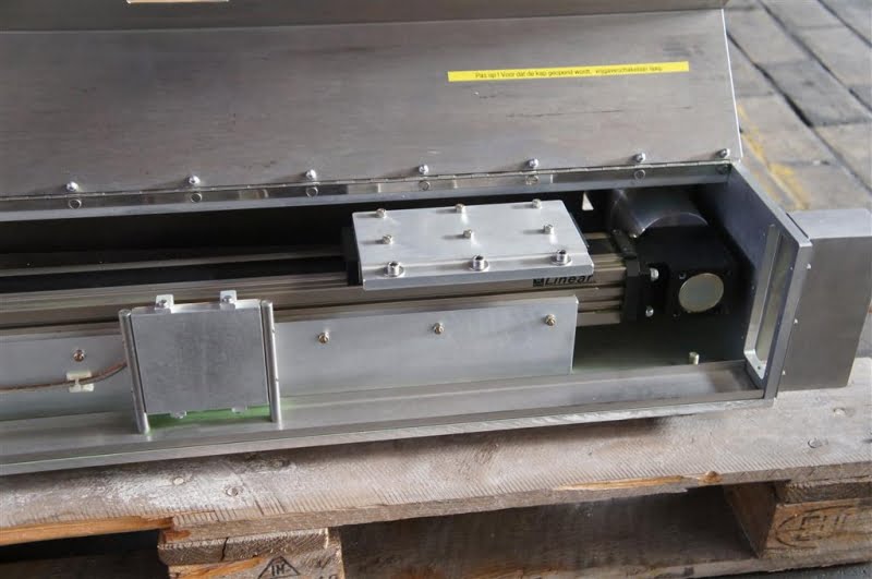 Lineaire geleiding met servobesturing 2 - Industriële Veiling Eindhoven ...