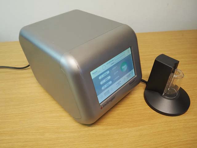 Neon Transfection System MPK5000 (2) - Industriële Veiling Eindhoven B.V.