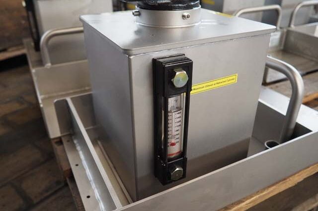 Hydro Vasli RVS Hydraulic Handpump - Industriële Veiling Eindhoven