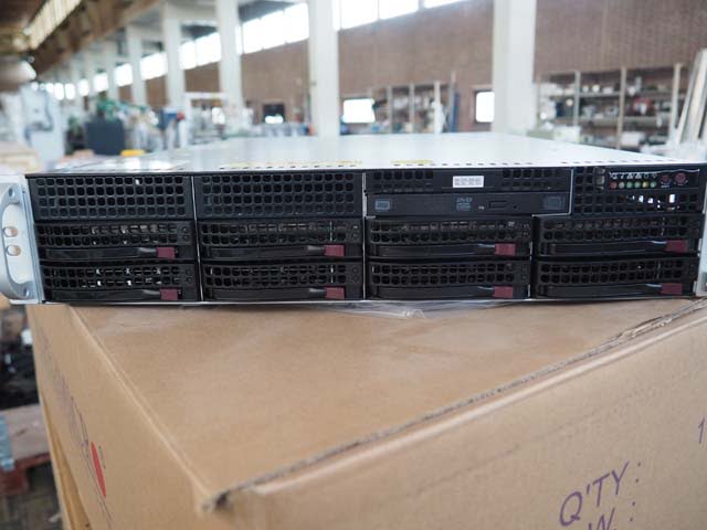 Prodrive server rack MK1.1 (2) - Industriële Veiling Eindhoven